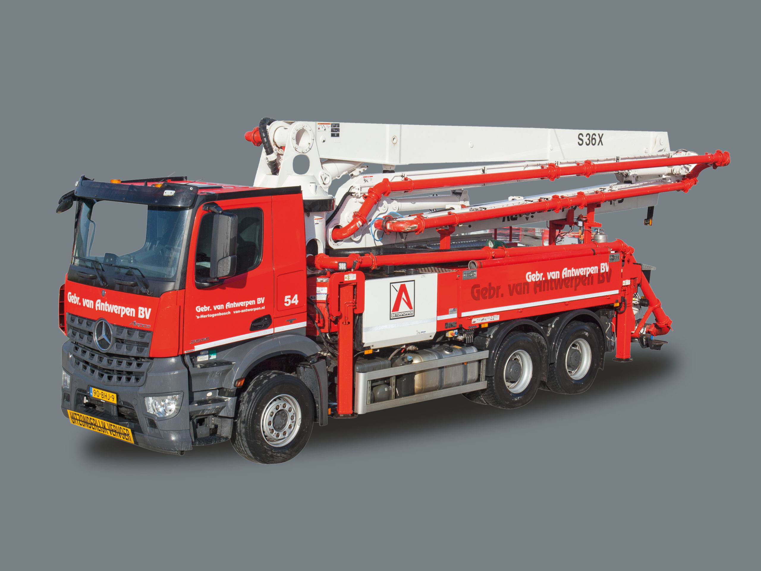 Betonpomp 36-32 m¹ | Beton verpompen? | Van Antwerpen