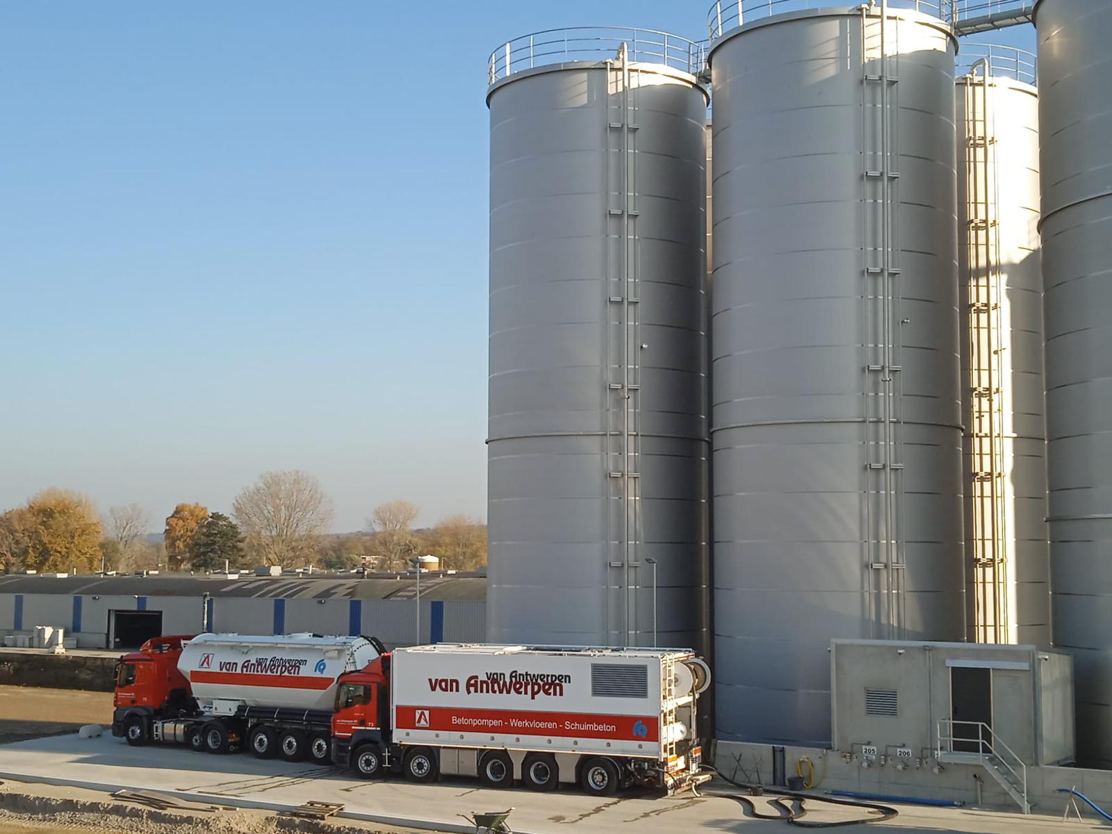 Riool vullen met schuimbeton - Rioleringen en leidingen